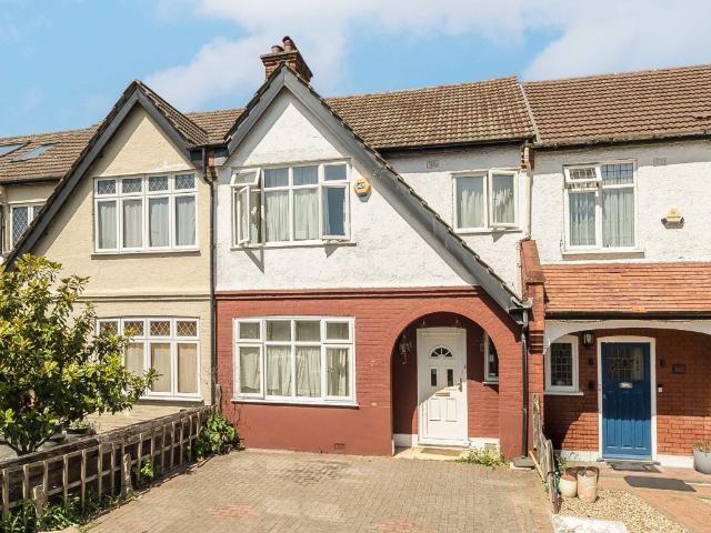 Leithcote Gardens, Streatham SW16, 4 bed terraced house to rent, £3,500 pcm | PrimeLocation