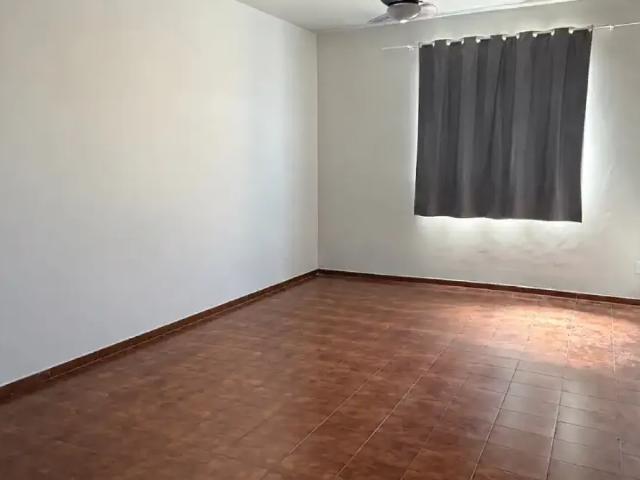 LEIA O ANÚNCIO ALUGO APARTAMENTOS CENTRO OPÇÃO DE 1 e 2 quartos