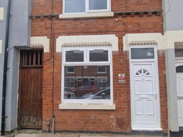 Leicester LE2 2 bed terraced house to rent £1,095 pcm £253 pw