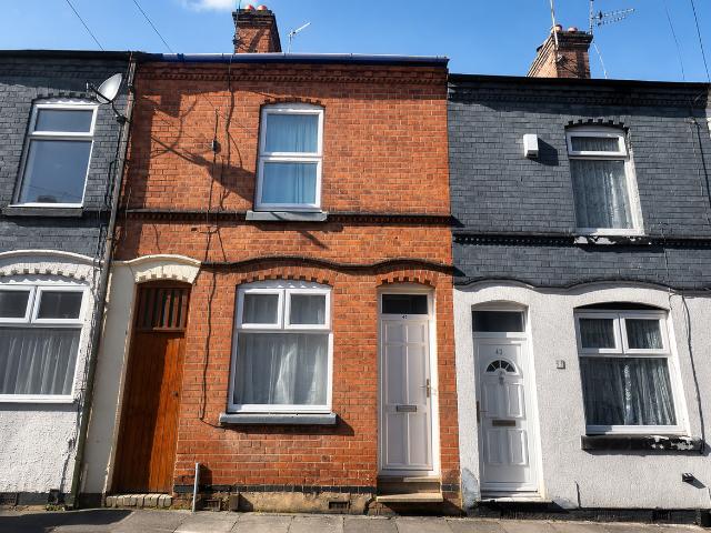 Leicester LE2, 3 bed terraced house to rent, £1,100 pcm | PrimeLocation