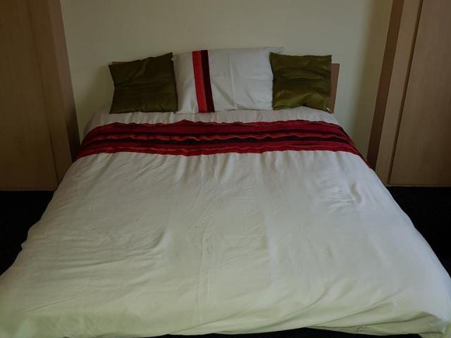 Leicester LE2 5 bed flat to rent £1,733 pcm £400 pw