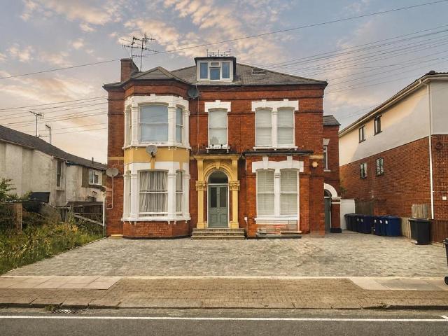 Leicester Road, Barnet, EN5 1 bed apartment to rent £1,550 pcm £358 pw