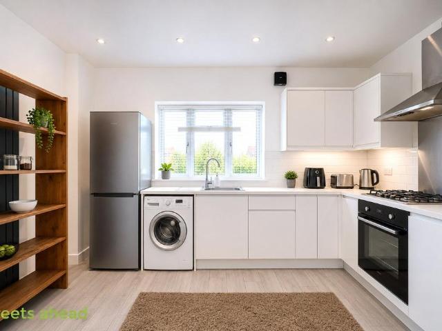 Leicester Road, Croydon, CR0 2 bed apartment to rent £1,800 pcm £415 pw