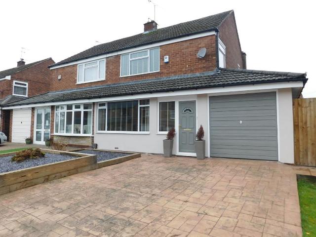 Leicester Road, Failsworth, Manchester M35, 2 bed semi detached house to rent, £1,300 pcm | PrimeLocation