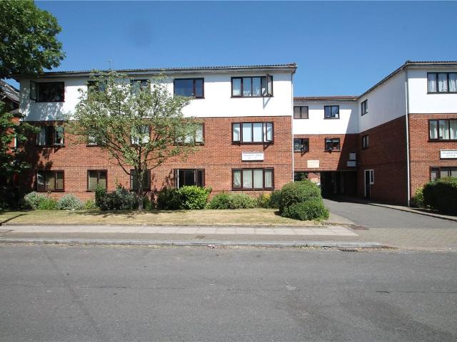 Leicester Road, Masefield Court Leicester Road EN5, 1 bed property to rent, £1,350 pcm | PrimeLocation
