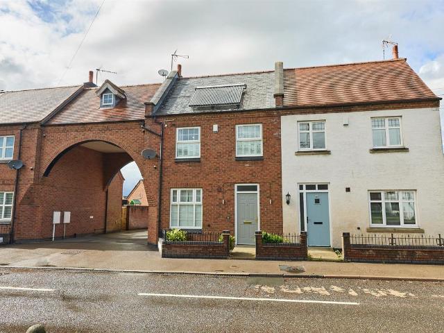 Leicester Road, Sapcote, Leicester LE9, 4 bed town house to rent, £1,500 pcm | PrimeLocation