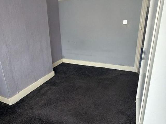 Leicester Rd, Luton LU4, 1 bed terraced house to rent, £1,600 pcm | PrimeLocation