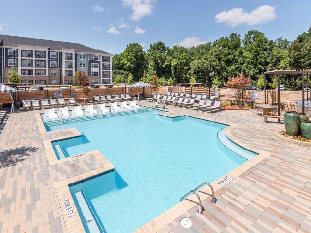 Leigh House Studio Apartment for Rent at 2421 Landmark Dr, Raleigh, NC 27607