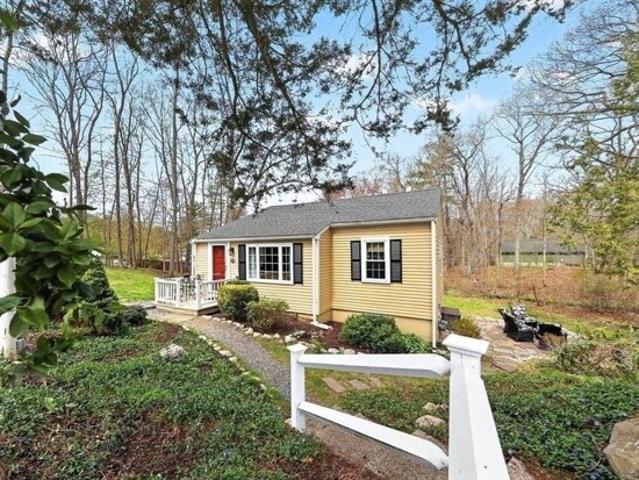 Leigh Rd, Norwell, Home For Sale