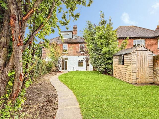Leigh Road, Highfield, Southampton SO17, 4 bed semi detached house to rent, £3,300 pcm | PrimeLocation