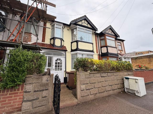 Leigh Road, Leyton E10, 4 bed terraced house to rent, £2,800 pcm | PrimeLocation