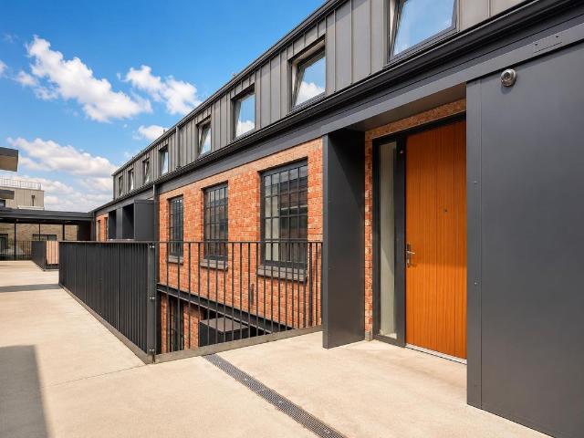 Leigh Street, High Wycombe HP11, 2 bed flat to rent, £1,500 pcm | PrimeLocation