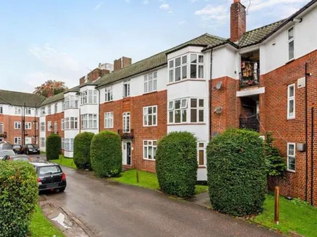 Leigham Court Road, London, SW16 2PS, United Kingdom | 2 bed apartment for rent #166932672 | Rentberry
