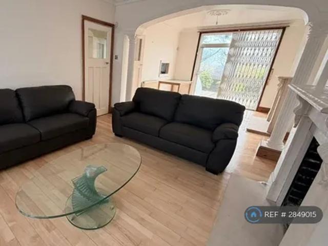 Leigham Court Road, London, SW16 2RJ, United Kingdom | 4 bed house for rent #167780856 | Rentberry