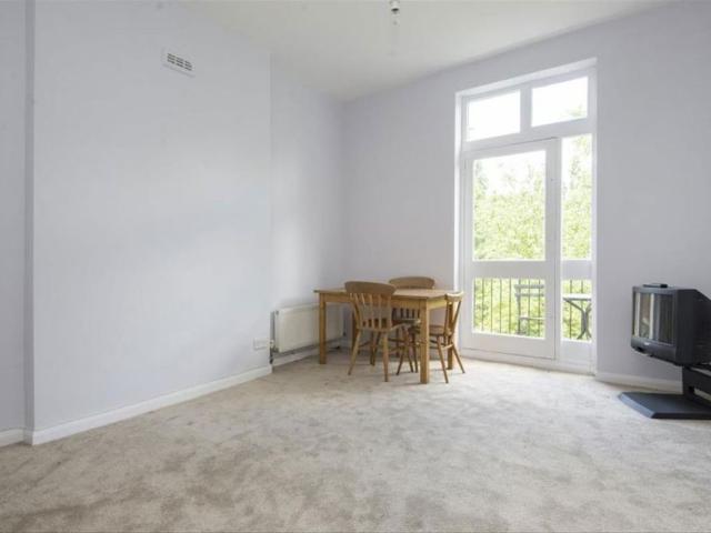 Leighton Crescent, NW5, London