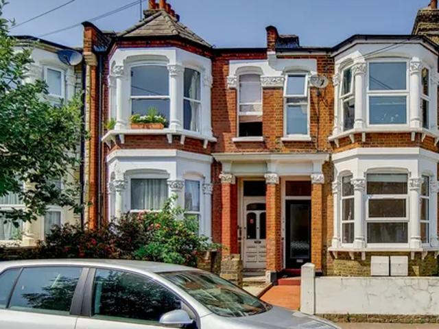 Leighton Gardens, London, NW10 3PG, United Kingdom | 2 bed house for rent #167220604 | Rentberry
