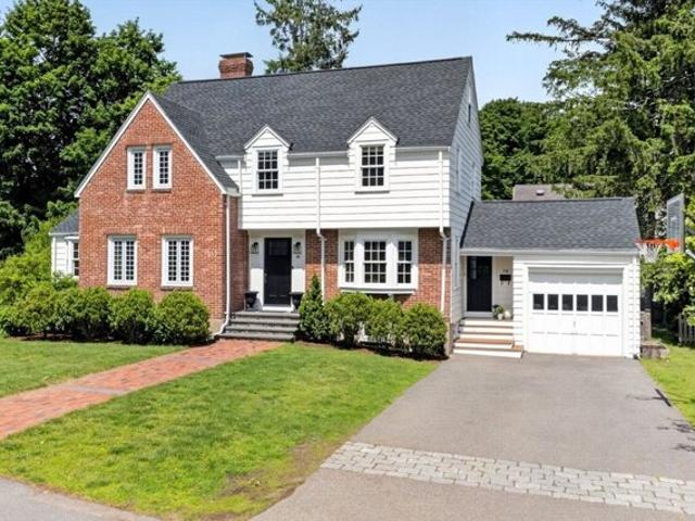 Leighton Rd, Wellesley, Home For Sale