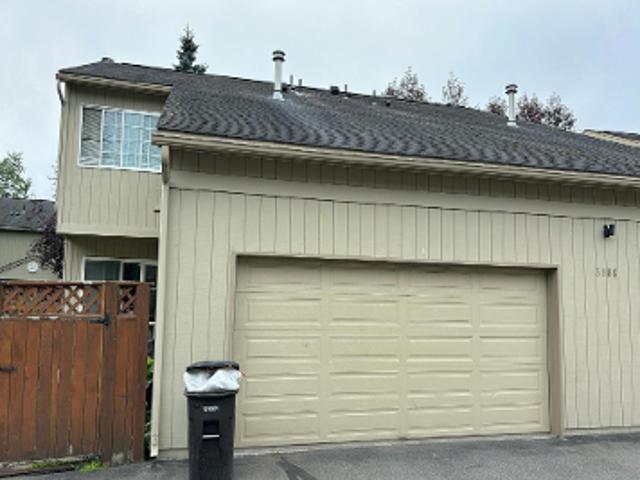 Leighton St # 10b