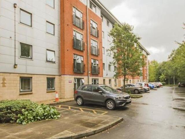 Leighton Street, Preston, 6 Bedroom Flat