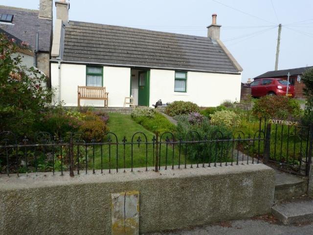 Lein Road, Kingston IV32, 1 bed bungalow to rent, £600 pcm | PrimeLocation