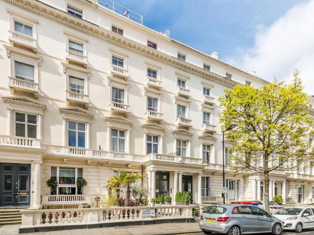 Leinster Gardens, Bayswater, London, W2 1 bed flat to rent £1,950 pcm £450 pw