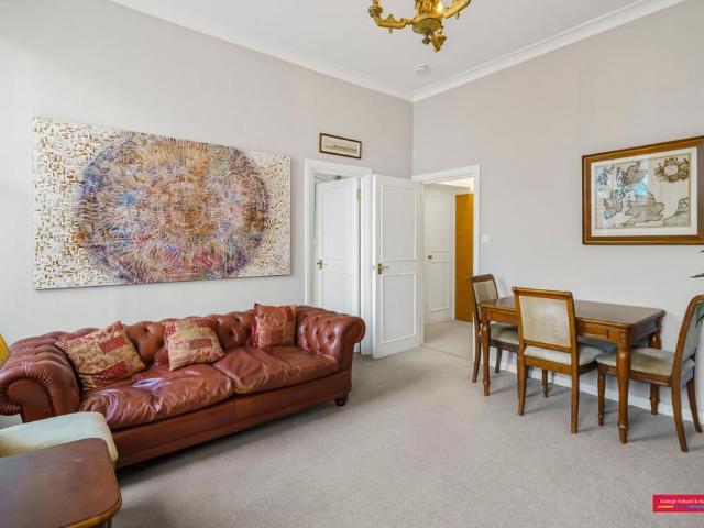 Leinster Gardens, Bayswater, London, W2 1 bed flat to rent £2,500 pcm £577 pw