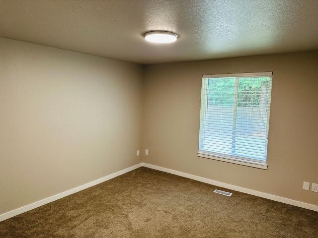 Leister 3 Bedroom Apartment for Rent at 710 Se 135th Ct, Vancouver, WA 98683 Cascade Park
