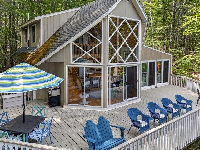 Leisure Ln, Frye Island, Home For Sale