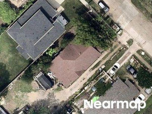 Leland Ave