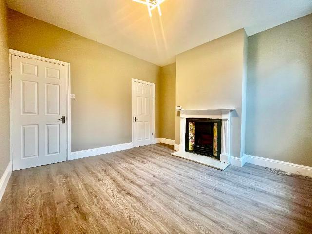 Leppings Lane, Hillsborough S6, 3 bed terraced house to rent, £1,150 pcm | PrimeLocation