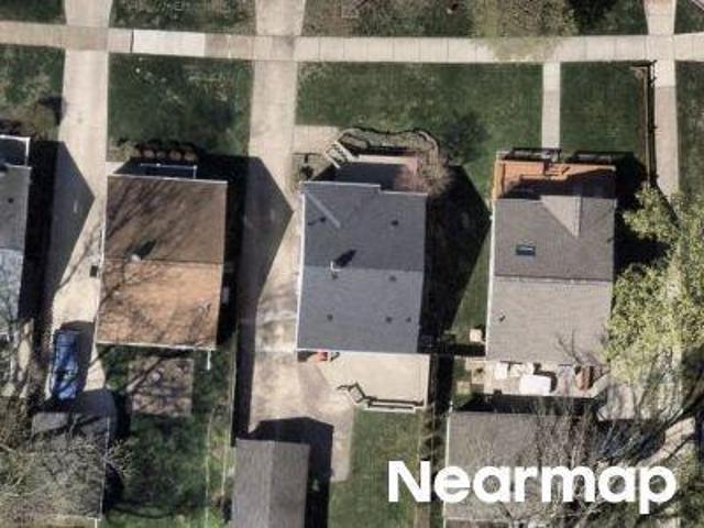 Leroy Ave