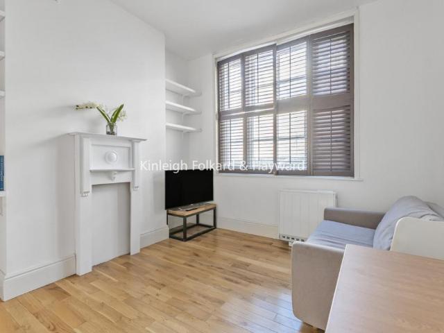 Leroy Street, London, SE1 1 bed flat to rent £1,800 pcm £415 pw