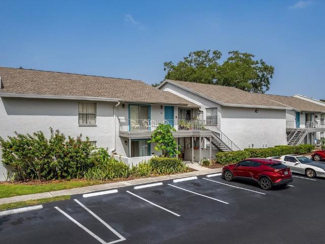 L'Estancia Apartment Homes 3 Bedroom Apartment for Rent at 3516 Coronado Dr, Sarasota, FL 34231