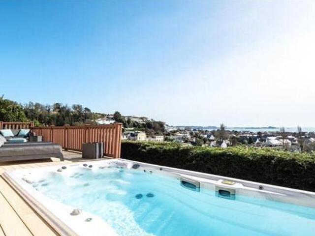 Les Grupieaux, St Peter, 4 Bedroom Detached