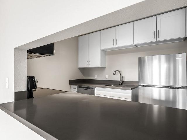 Leschi View Apartments 2 Bedroom Apartment for Rent at 2801 E Yesler Way, Seattle, WA 98122 Leschi