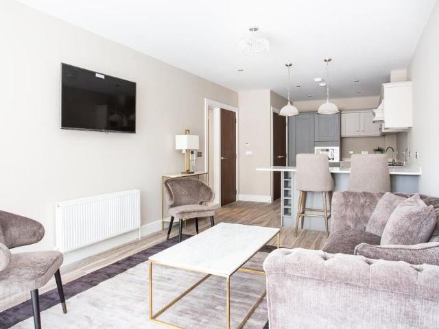Lesley Park Royal, 1 Rosepark Gardens, Belfast, BT5 7LW