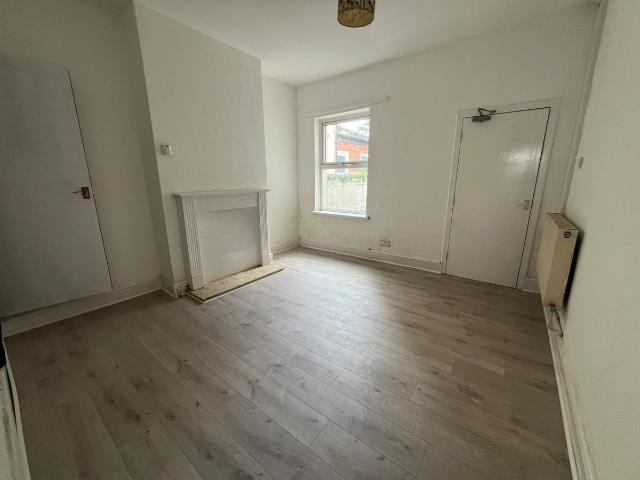 Leslie Road, Wolverhampton WV10, 3 bed property to rent, £1,050 pcm | PrimeLocation