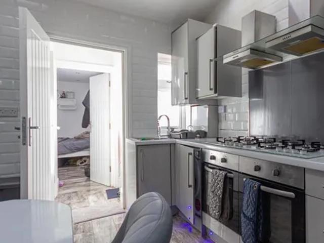 Leslie Road, Birmingham, B16 9DX, United Kingdom | 6 bed townhouse for rent #137170644 | Rentberry