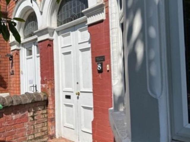 Leslie Road, Forest Fields NG7, Studio to rent, £750 pcm | PrimeLocation