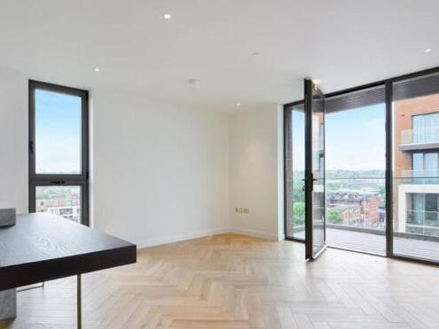 Lessing Building, West Hampstead Square, 2 Bedroom Apartment