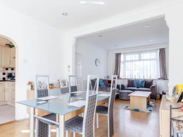 Lessington Avenue, Romford, London RM7, 3 bed semi detached house to rent, £2,167 pcm | PrimeLocation