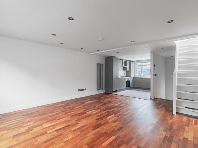 Lettings property in Earlham Street, Seven Dials WC2 | 11601