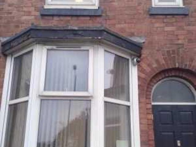 LET BY* 1 BEDROOM FLAT*WATERLOO ROAD*NO DEPOSIT*DSS ACCEPTED