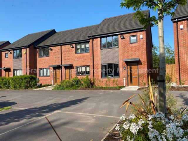 Levens Street, Salford, M6 6DY 3 bed semi detached house to rent £1,495 pcm £345 pw