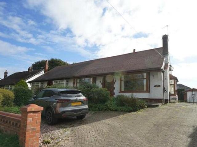 Lever Park Avenue, Horwich, 3 Bedroom Semi detached