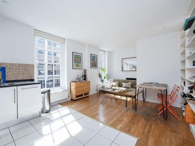 Lever Street, Old Street, London EC1V, 2 bed flat to rent, £2,701 pcm | PrimeLocation