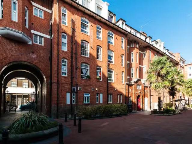 Lever Street, London, EC1V 3RB