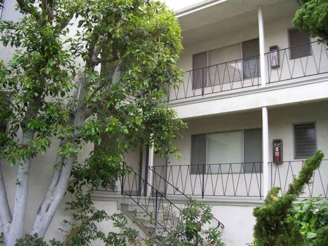 Levering Arms Apartments 1 Bedroom Apartment for Rent at 667 Levering Ave, Los Angeles, CA 90024 Westwood