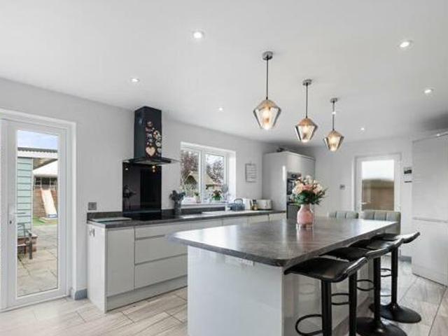 Leverington, Leverington Common, Wisbech, 4 Bedroom Detached