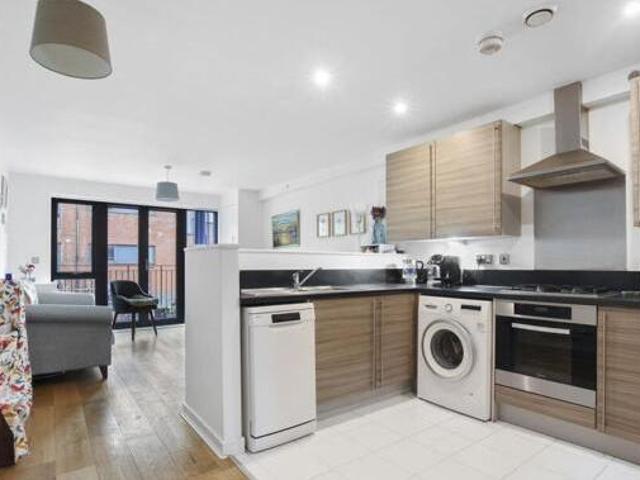 Leverton Close, London, 2 Bedroom Flat